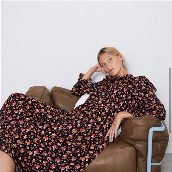Zara | Dresses | Zara Red Floral Ruffle Midi Dress | Poshmark